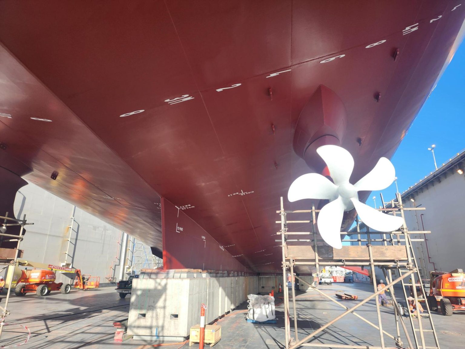 Coral Adventurer Embraces Next-Generation Hull Surface Technology ...